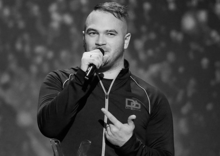 Jul (chanteur) en vidéo sur Dailymotion