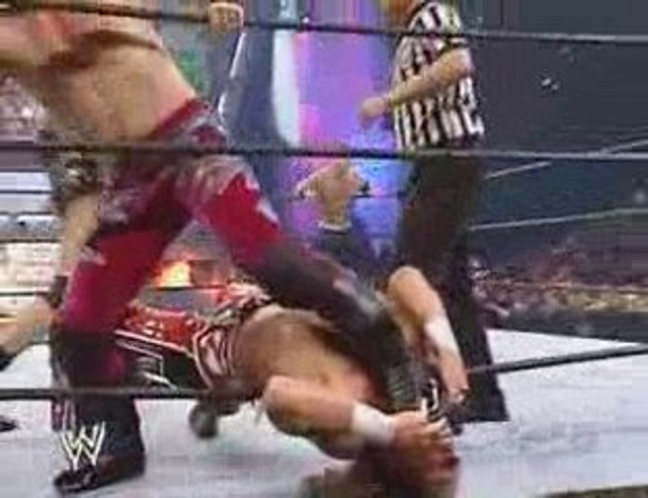 6 man tag cena hbk hogan vs tomko christian y2j - Vidéo Dailymotion