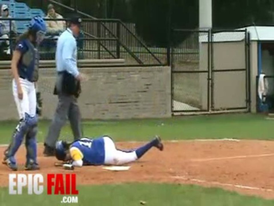 Softball Fail - video Dailymotion