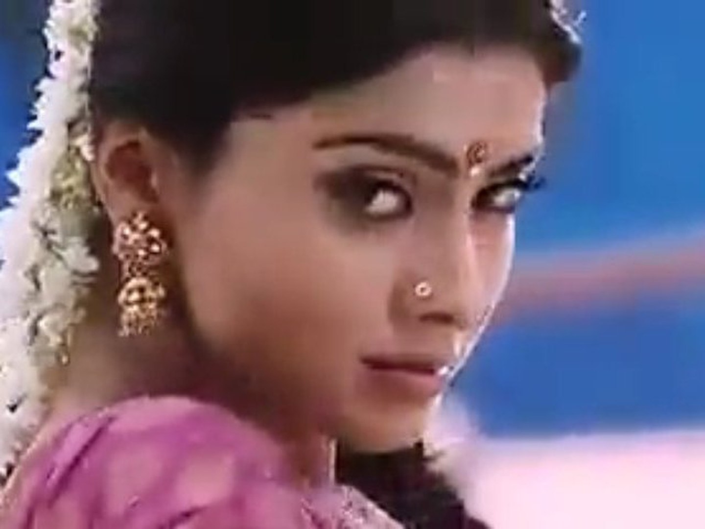Shriya In Thoranai