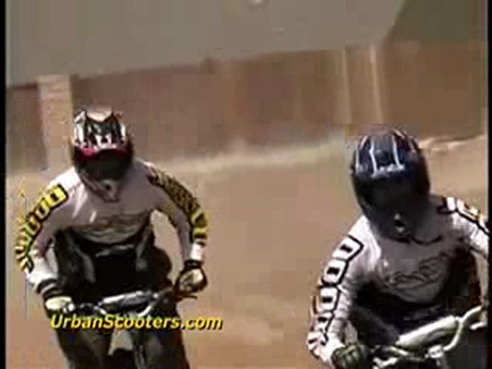 GoPed RIOT 29 Gas Powered Pit Bike - video Dailymotion