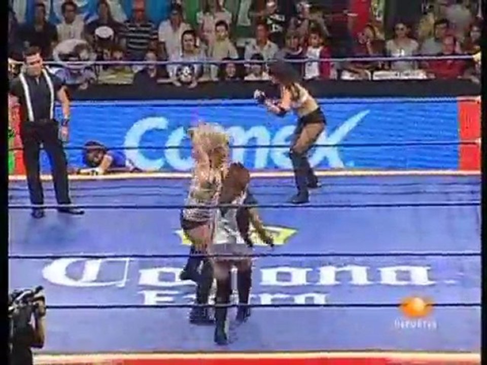 Fabi Apache & Mari Apache vs Jennifer Blade & Rain - video Dailymotion