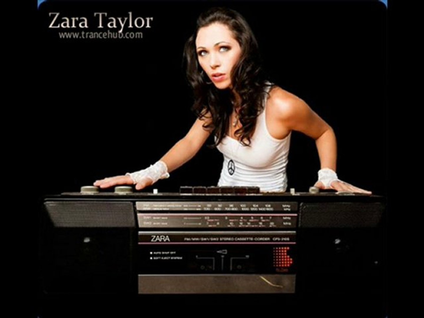 Zara Taylor Singer