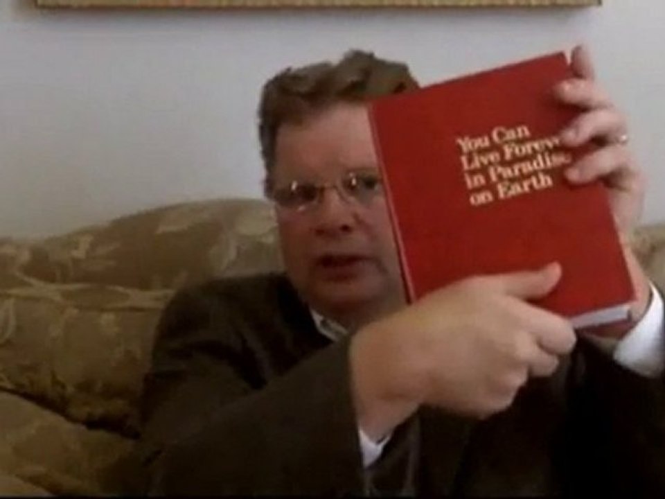 Ex Jehovah Witness: Watchtower Cult Secrets-JW Disfellowhip - video ...