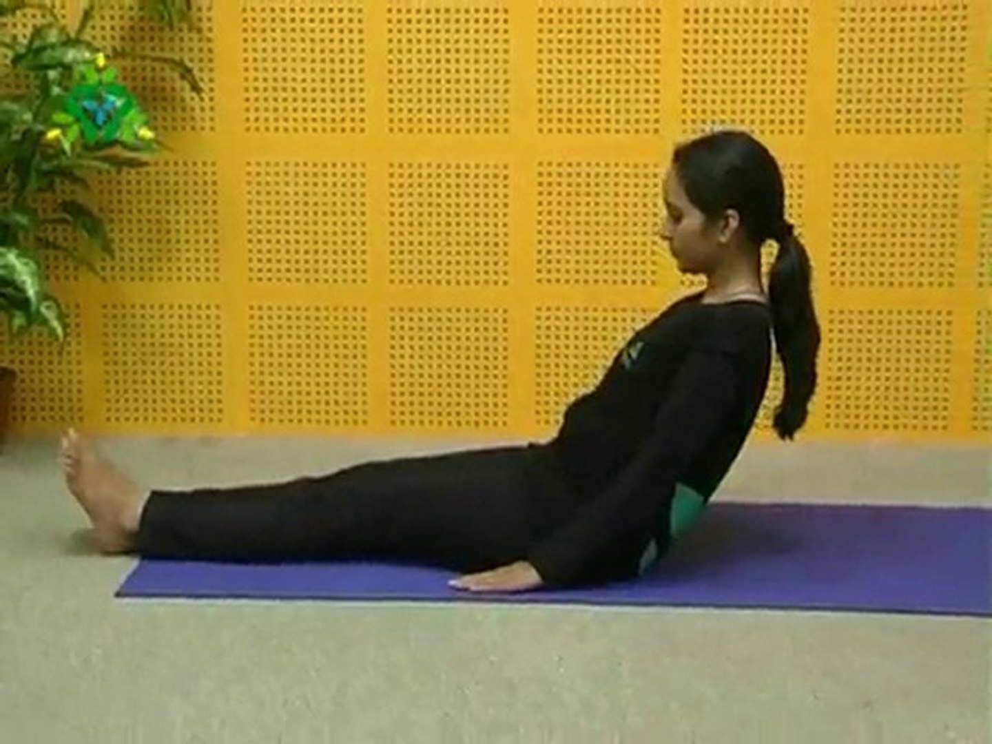 Saral Matsyasana