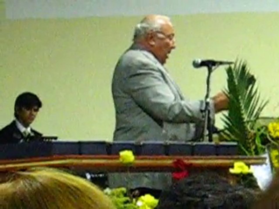 TESTIMONIO DEL PASTOR JUAN RENGIFO CON UN HIMNO EVANGELICO - Vídeo ...