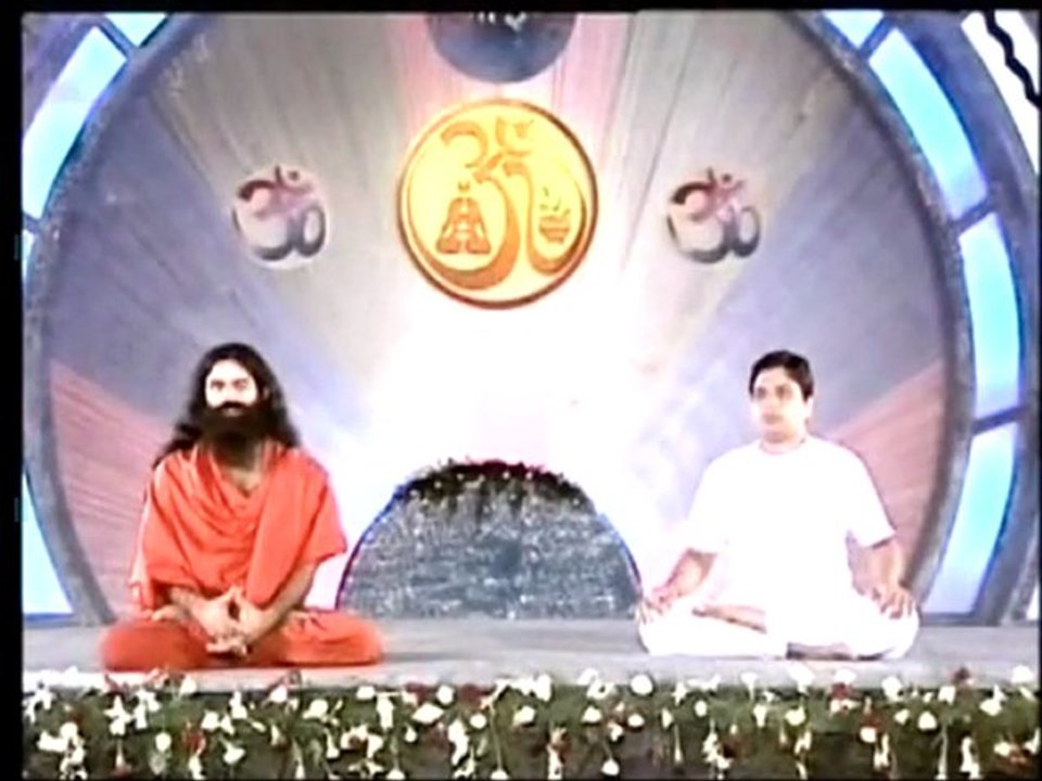 Baba Ramdev - Easy Exercises for the Back, Neck & Eyes - Yoga Health ...