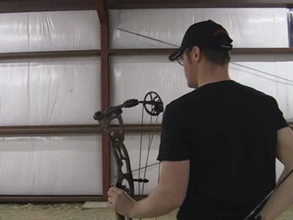 2011 Bow Review: Hoyt Rampage XT - video Dailymotion