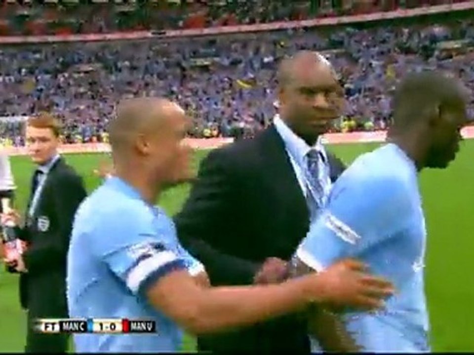 Mario Balotelli vs Rio Ferdinand - FA Cup Semi - Final 2011 - video ...