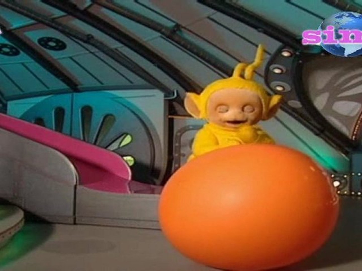 Teletubbies Laa Laa Ball