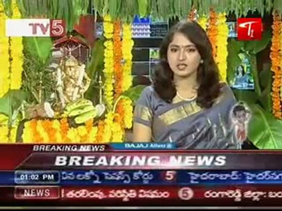 MP Galla Aruna Kumari Present Kanipakam Varasiddhi Vinayaka Pooja ...