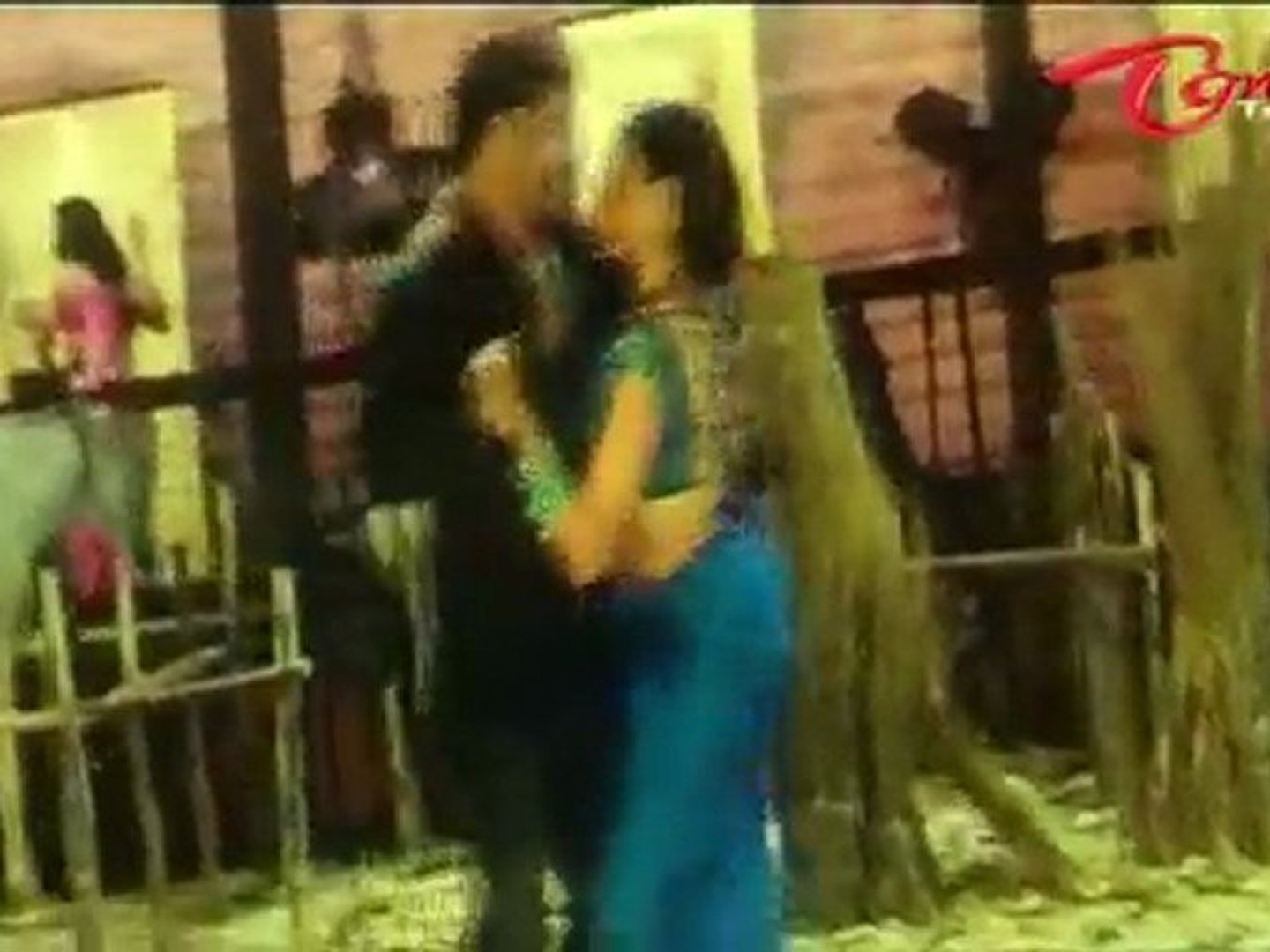 Sameera Reddy In Vedi Songs