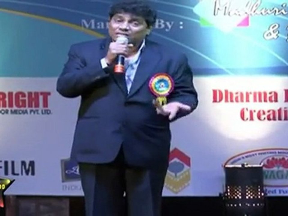 Johnny Lever Tickling Everybody's Funny Bones At Dadasaheb Phalke Award ...