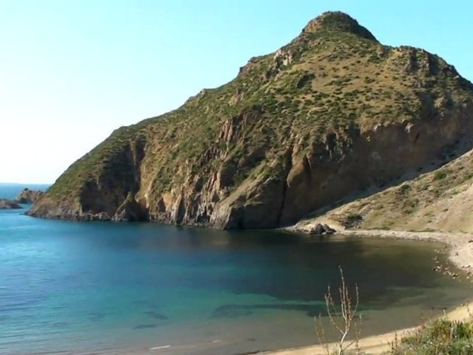 Wahran : Plage Madegh - video Dailymotion