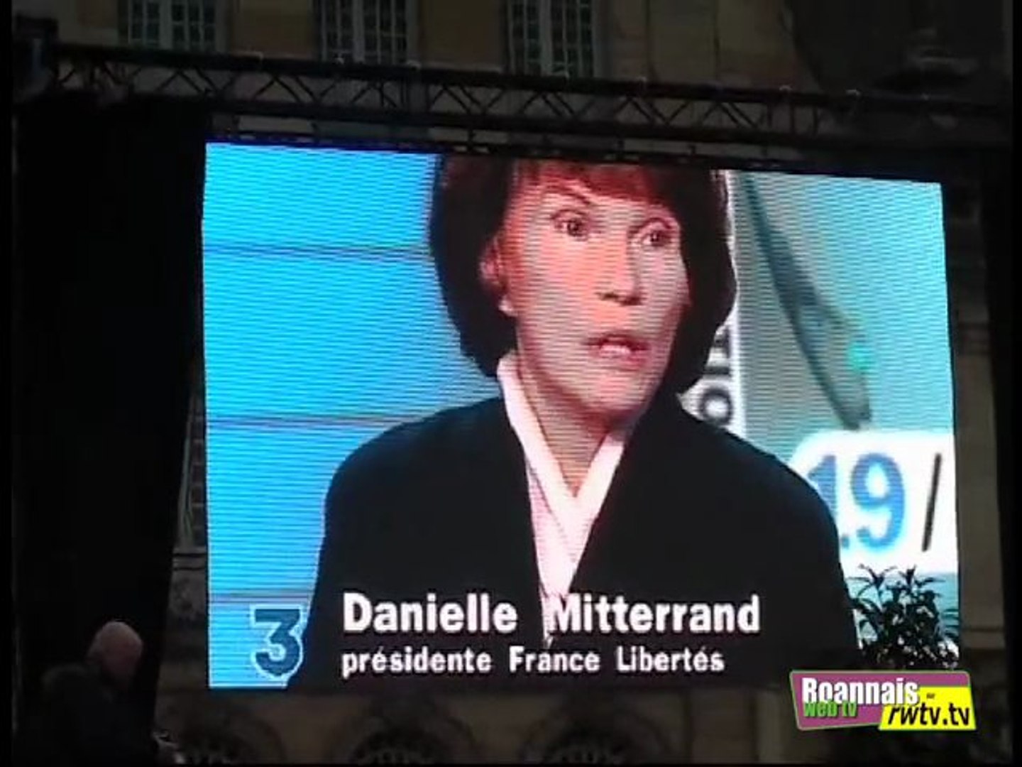 Danielle Mitterrand Enterrement Florencia Photos De Mazarine Pingeot