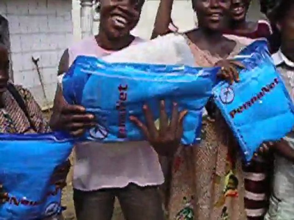 Cameroon, Batombe, Sanag Maritime, Sanaga Valley: Bednet distributions ...