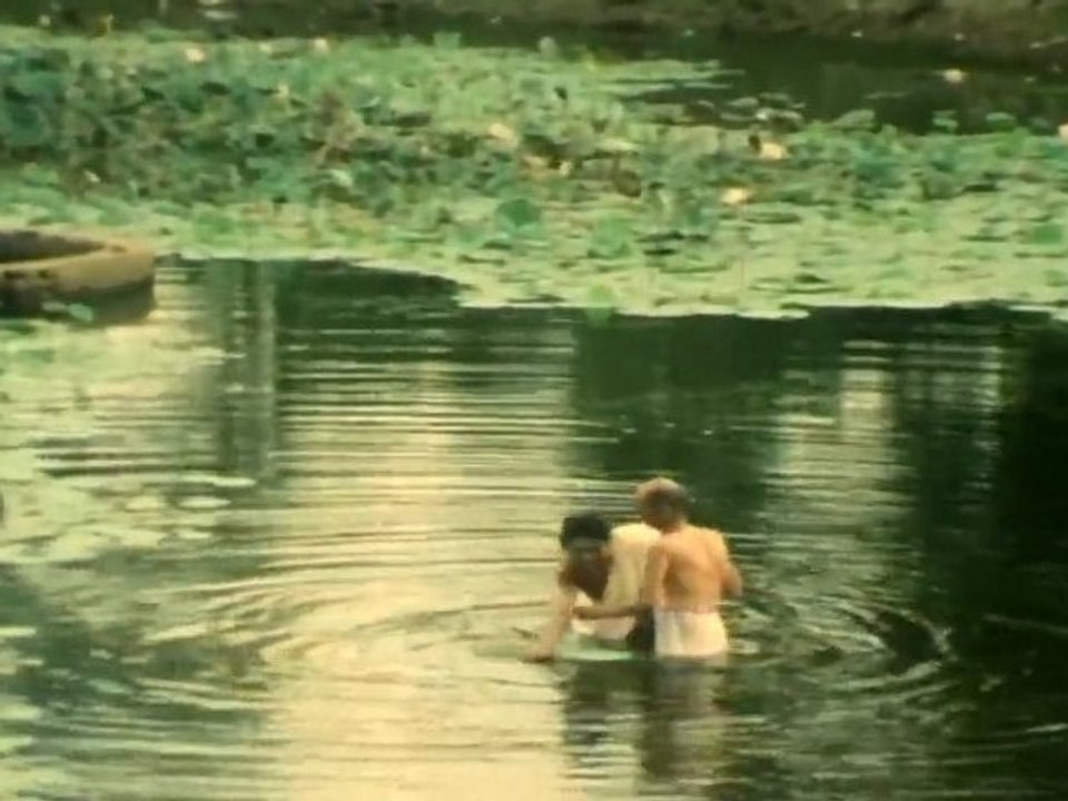 En Aasai Kadhalan - Omakuchi Narashimhan Comedy - Vidéo Dailymotion