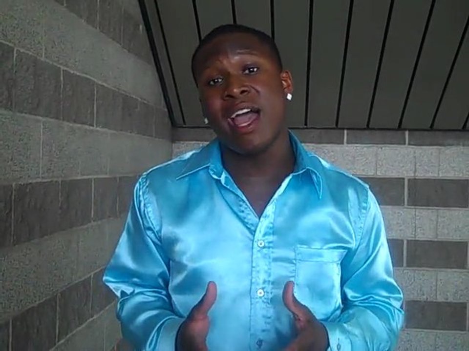 Kyle singing Grenade - video Dailymotion