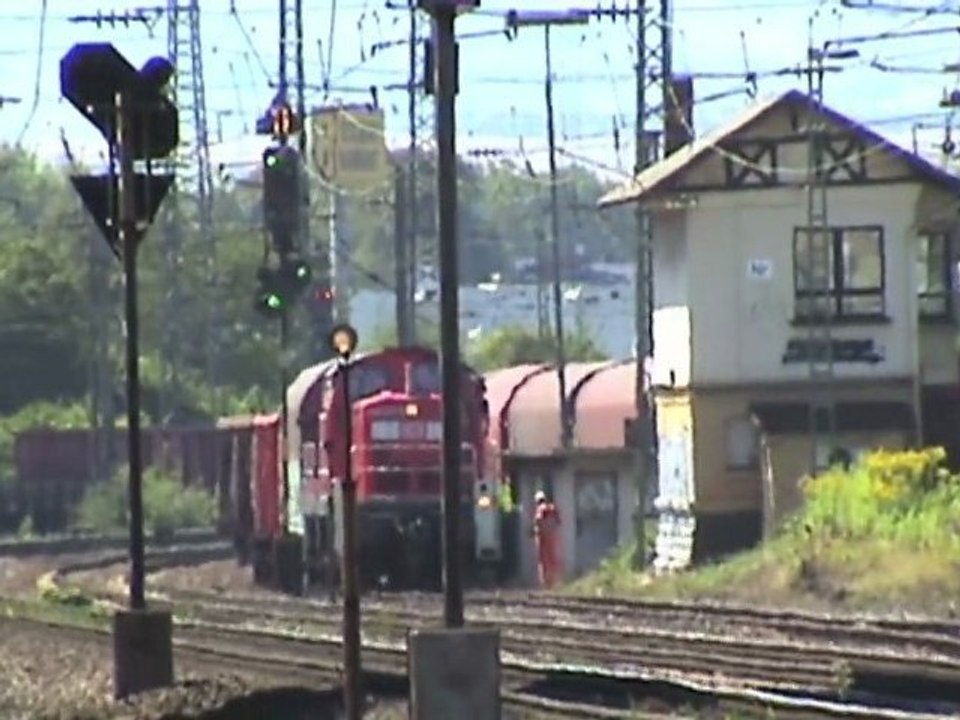 Bahnhof Neuwied, BR151, BR140, BR294, BR143, 2x BR185, BR425 - video Dailymotion