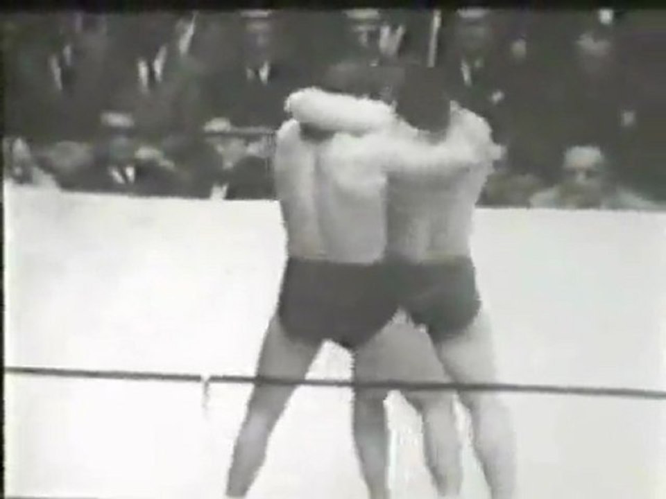 WWE-Universal.Fr - Lou Thesz Vs Antonio Rocca - Vidéo Dailymotion
