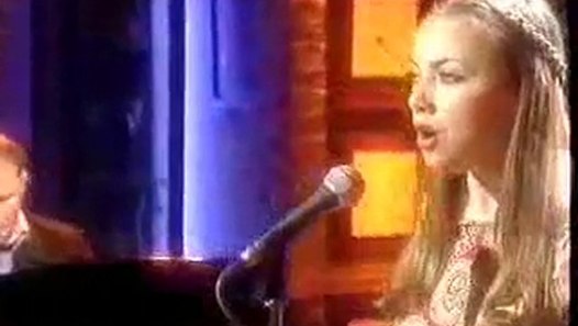 Charlotte Church- Opera Song (Live) - Dailymotion Video