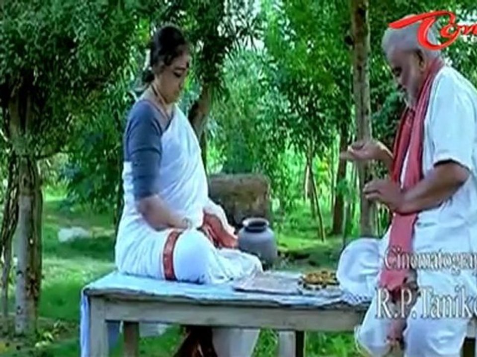 Midhunam Movie Song Trailer - S P Balasubramanyam - Lakshmi - video ...