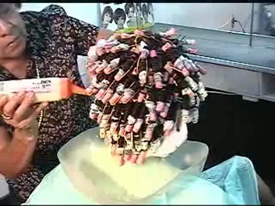 The first perm step 4 - Vidéo Dailymotion