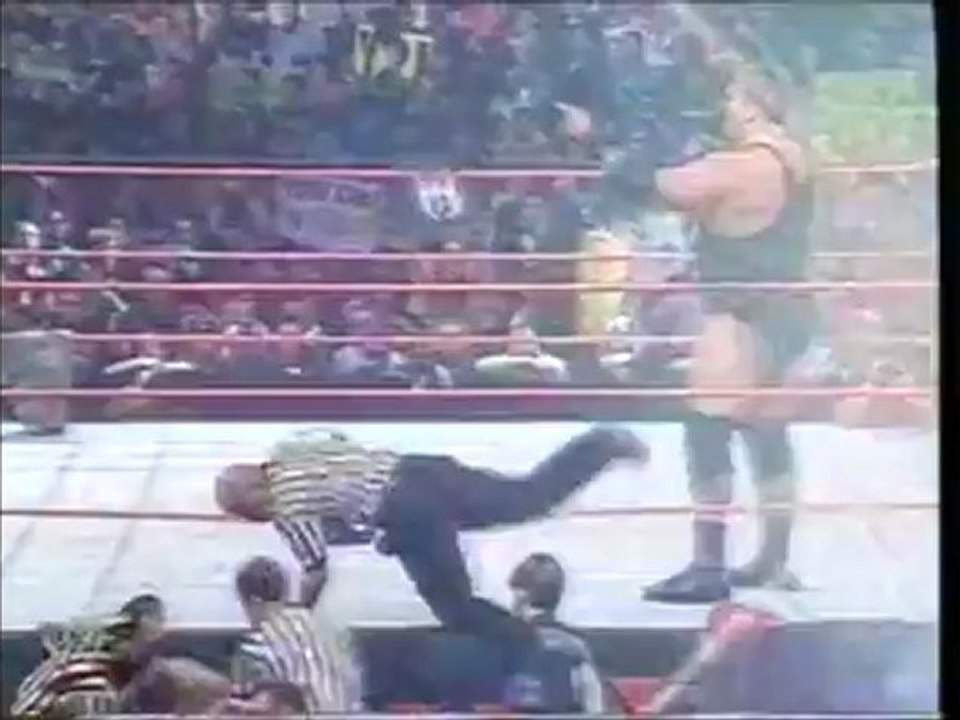 [HQ] WWF Insurrextion 2001 Bradshaw vs Big Show (HD) - Video Dailymotion