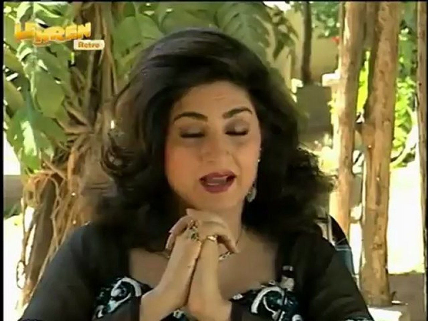 Kunika Lal Bed Scene Hd