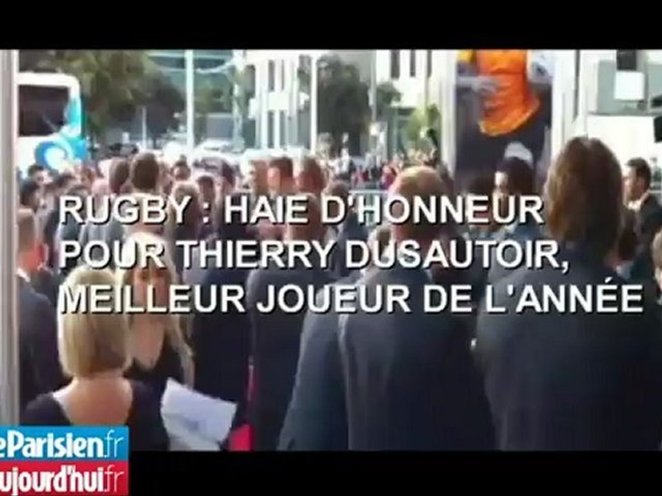 Rugby : haie d'honneur pour Dusautoir, meilleur joueur de l'année ...