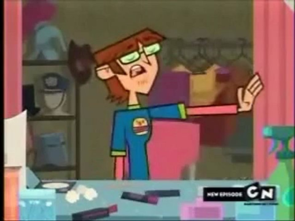 Total Drama Action- Beth and Harold Kiss - video Dailymotion