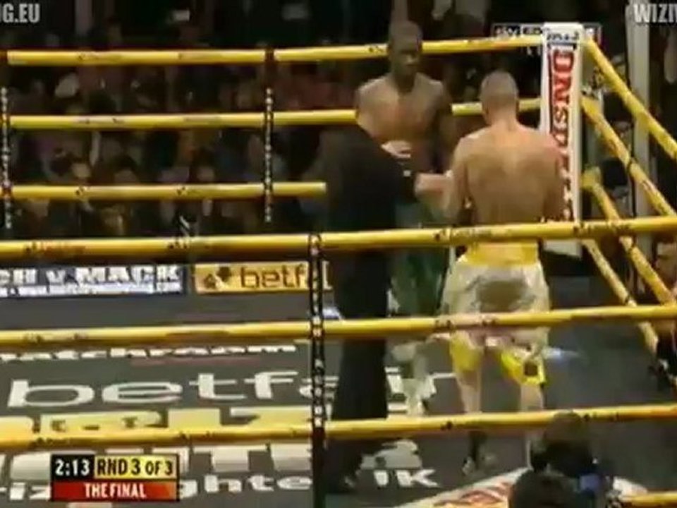 2012-11-03 Larry Ekundayo vs Terry Carruthers - video Dailymotion