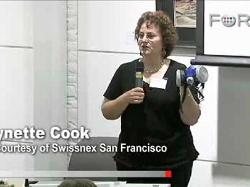 Space Artist Lynette Cook Explains Her Methods - video Dailymotion