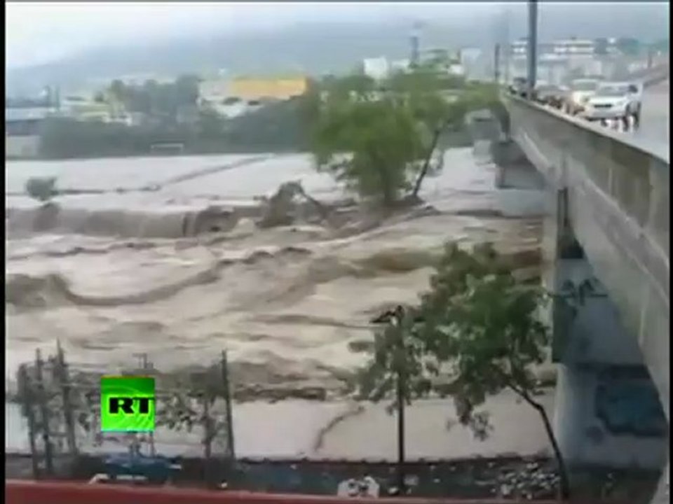 New video of flood in Monterrey, Nuevo Leon as death toll rises - video ...