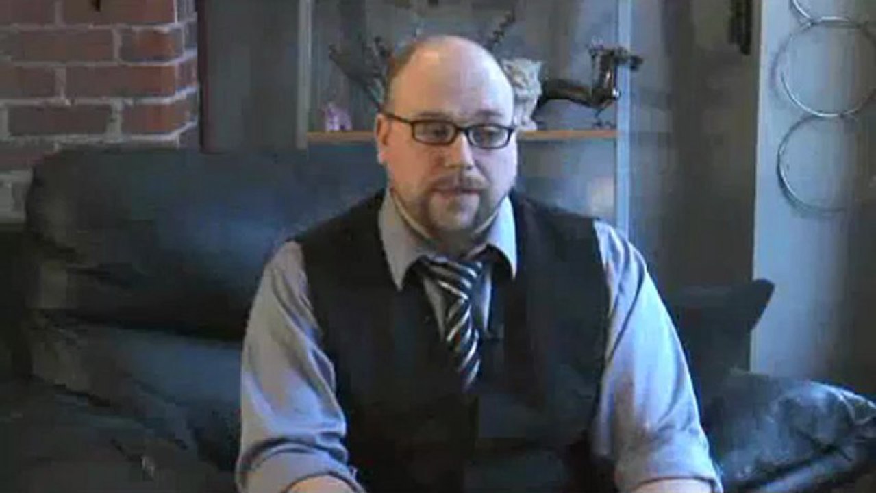 Profile Skewer (DVD and Gimmick) by Garrett Thomas and Kozmomagic ...