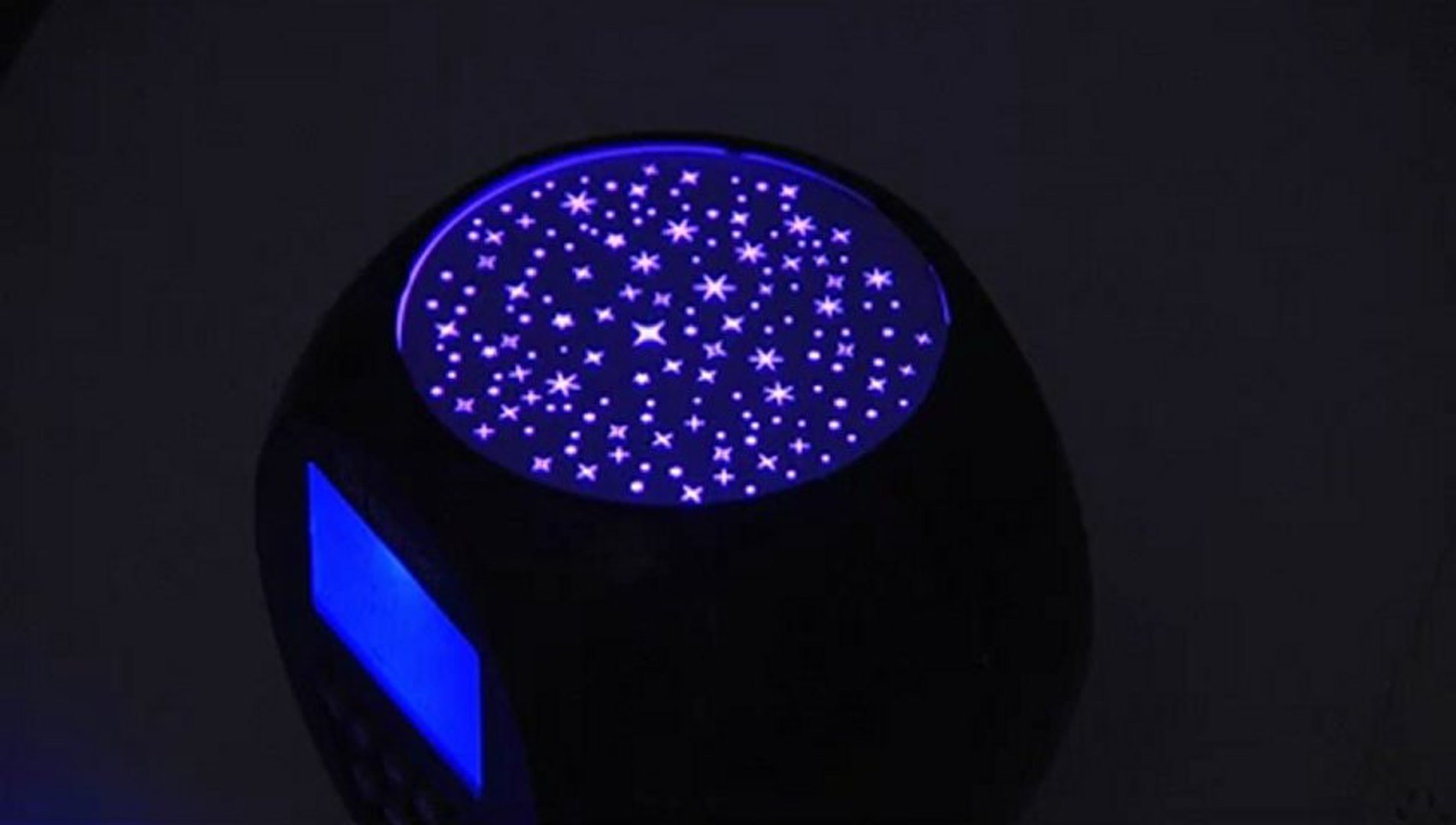 Dreamer Starlight Projector Clock Review