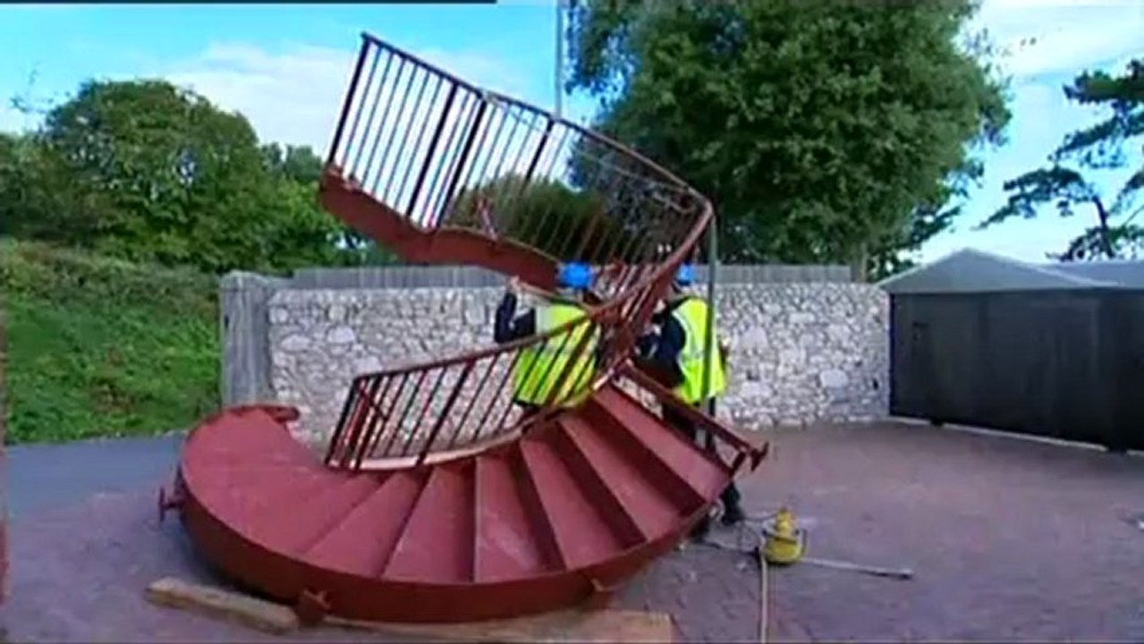 grand.designs.s05e05.curvy.seashell.devon - video Dailymotion