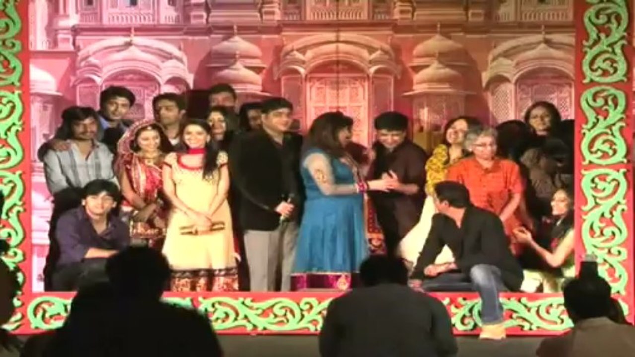 Toral or Pratyusha as Anandi - video Dailymotion