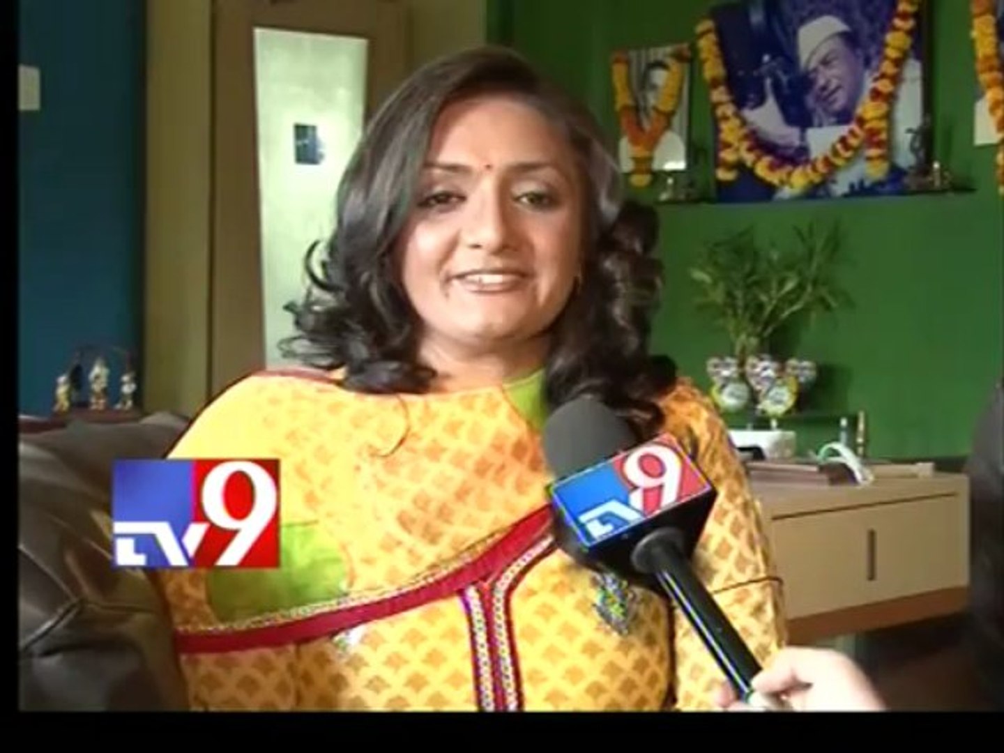 Shantipriya Und Bhanupriya