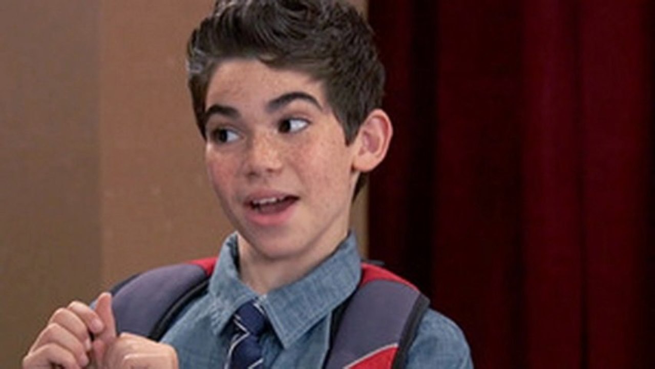 Jessie Season 2 Episode 2 - Green-Eyed Monsters - Full Episode ...