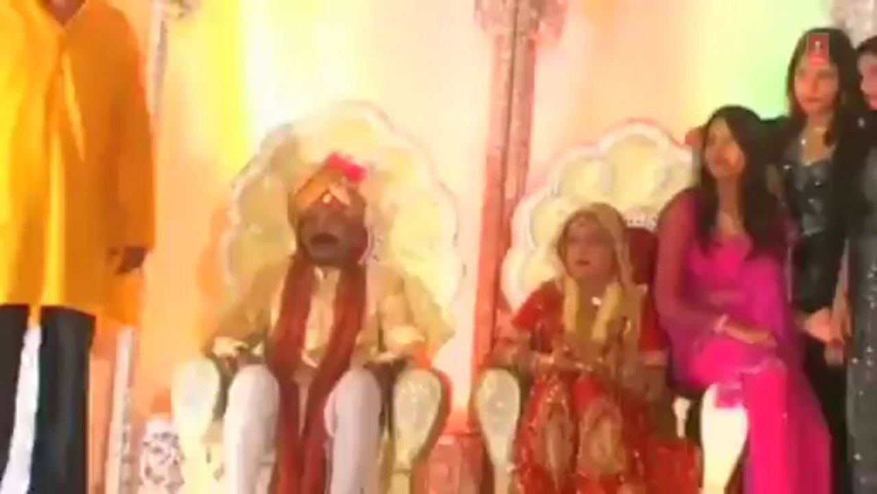 Dulha Bana Mera Yaar (Haryanvi Dance Song) _ Bairan Ne Li Angdaai- Dj ...