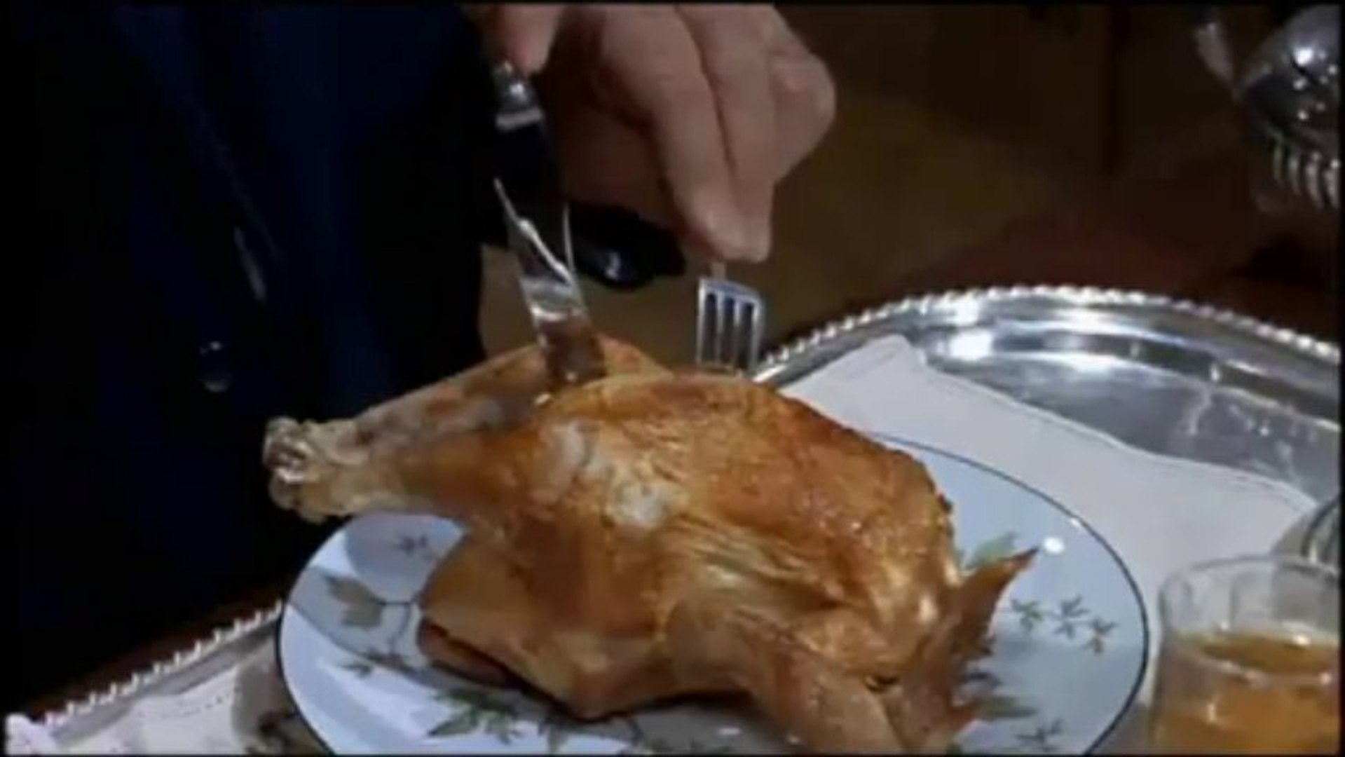 Scary Movie Turkey Gif 60 Photos - Moonagedaydream.film