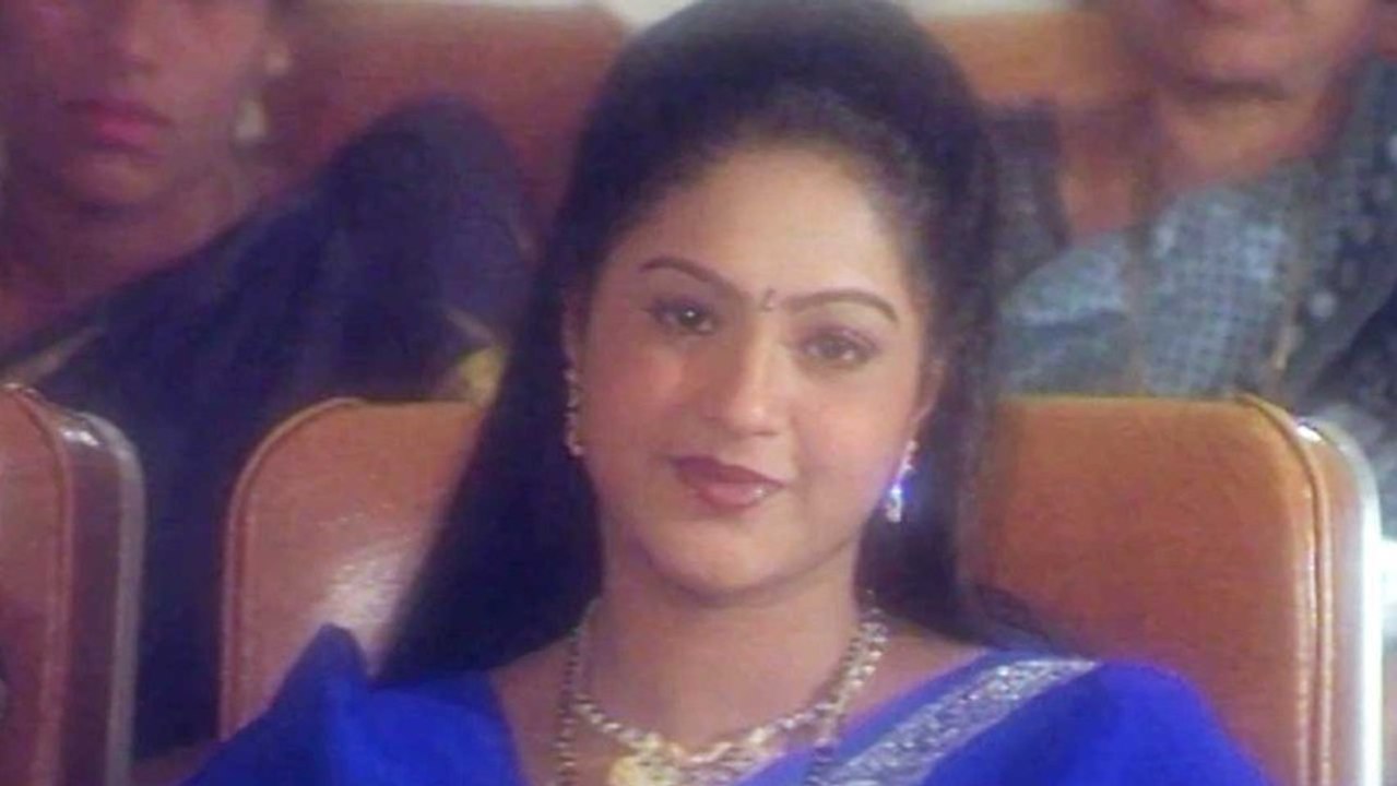 Devullu Songs - Lalalalala Lalalalala Miprem Kore Chinnarulam - HD ...