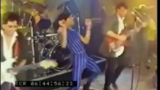 long live the clue (jared gomes from hed pe 80s band) - video dailymotion