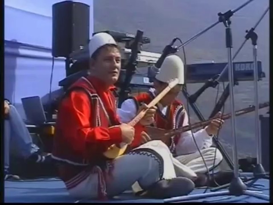 MARTIN & MARK GOJANI-NIKAJ MERTUR - video Dailymotion