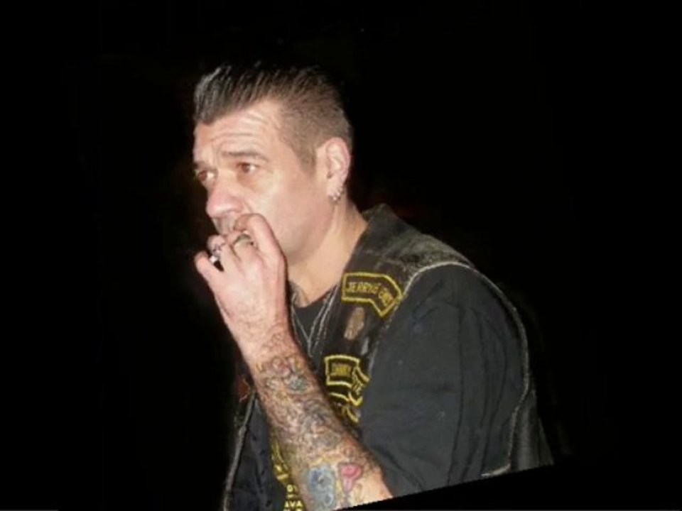 The Sprites - Love Me (M.Lott) - video Dailymotion