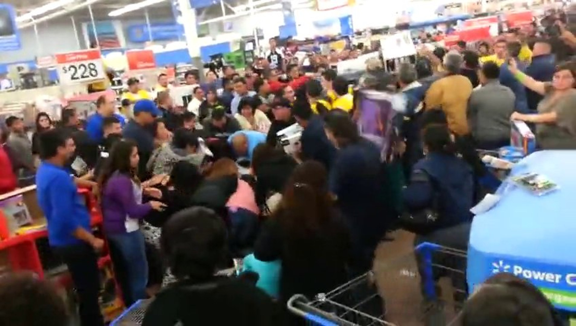 Black Friday Walmart Fight