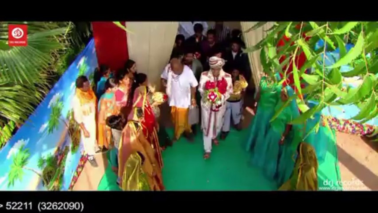 Bhale padharya title song- BHALE PADHARAYA-Welcome to Gujarat - video ...