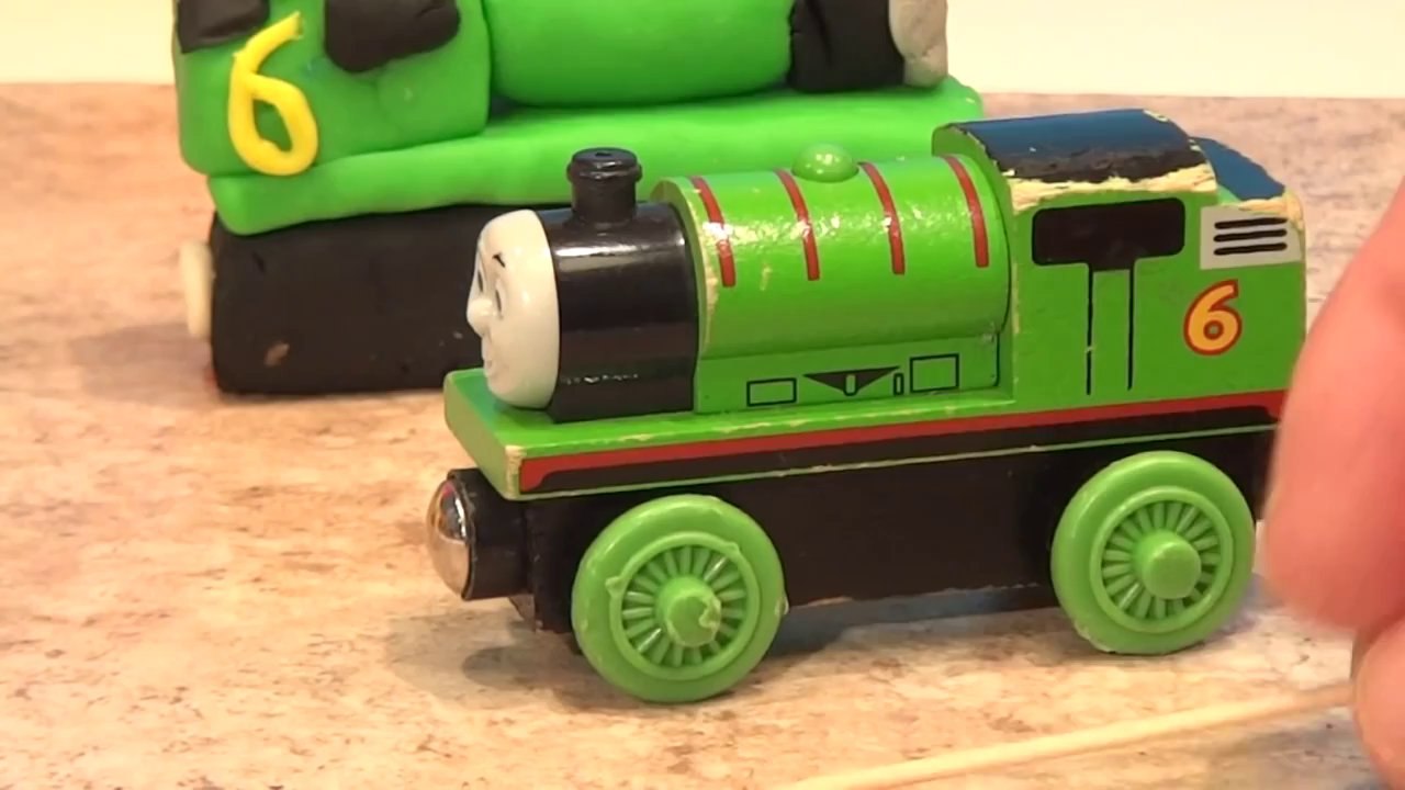 Play Doh Thomas and Friends we make Percy from Play Doh and tricks ...