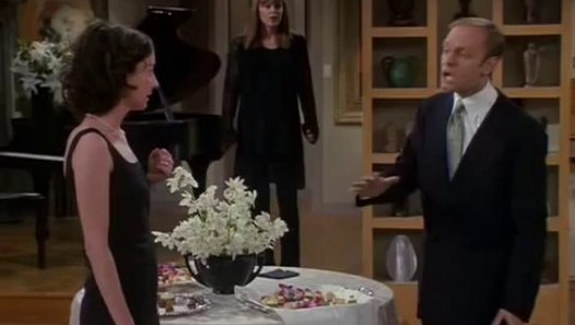 Frasier - Niles stands for Daphne - video Dailymotion